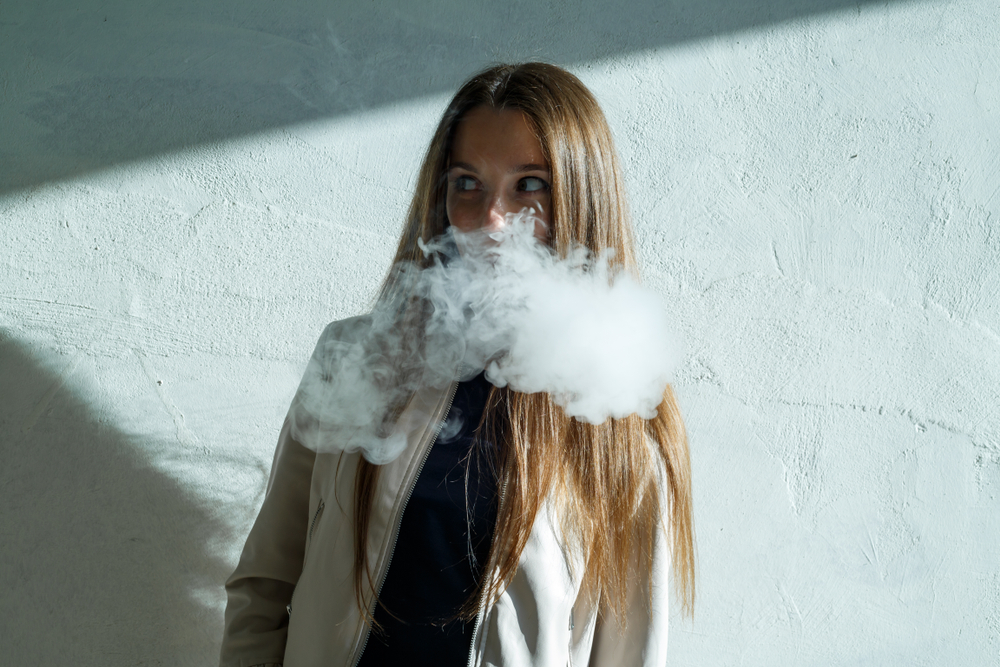 Teen Vaping: What You Need to Know - Hanley Foundation
